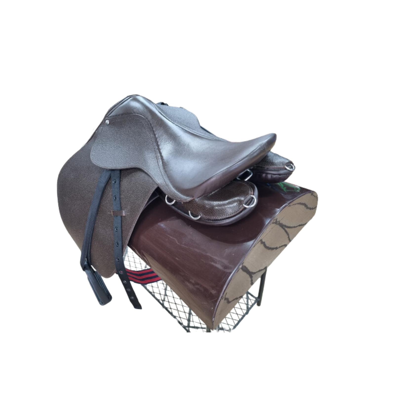 Saddle Farm Solo Fitted – Solo Saddlers